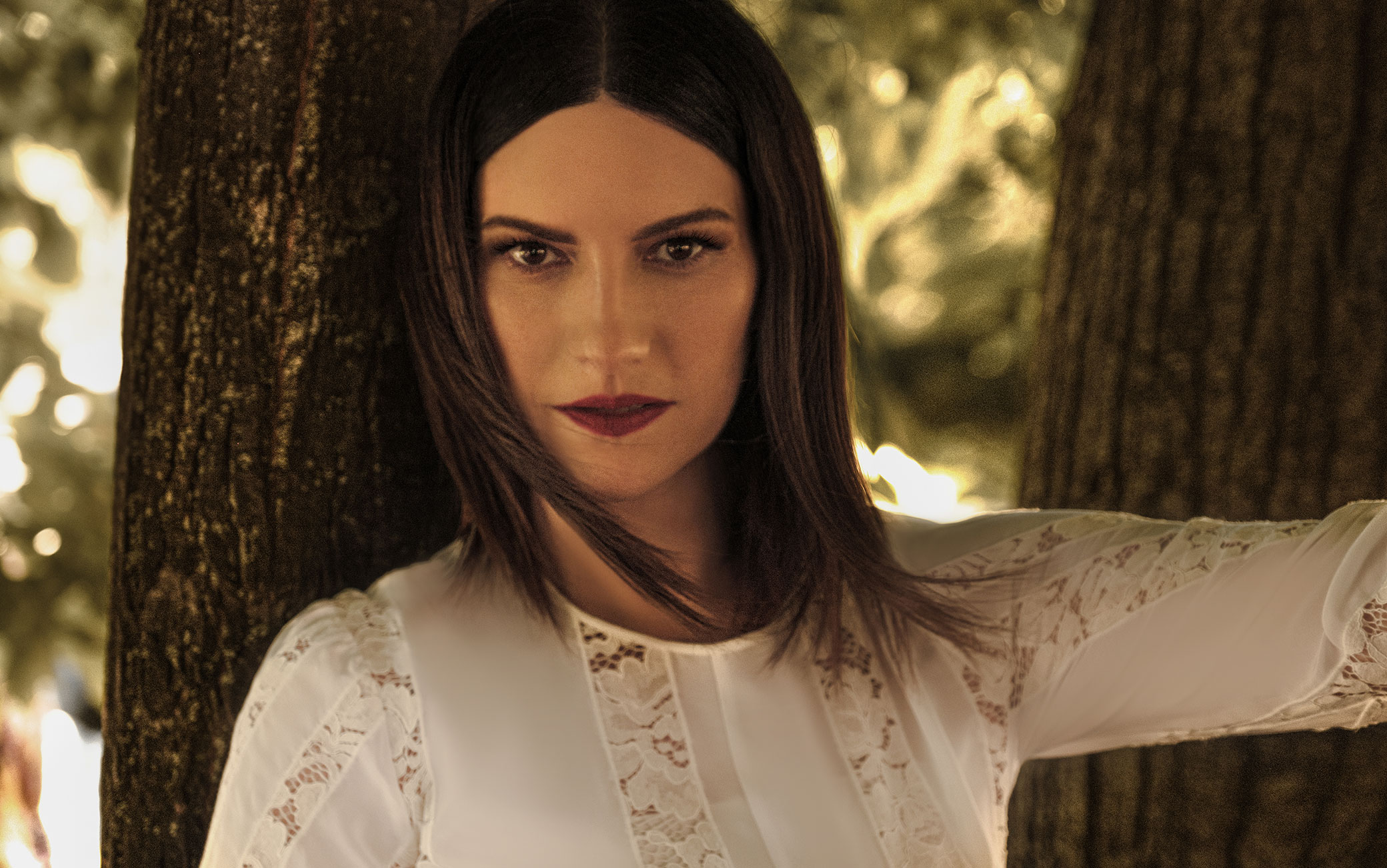 Laura Pausini firma il suo primo film per Amazon: ecco cosa c’è da ...