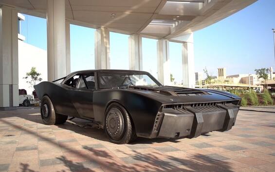 The Batman, la Batmobile di Robert Pattinson in mostra: FOTO