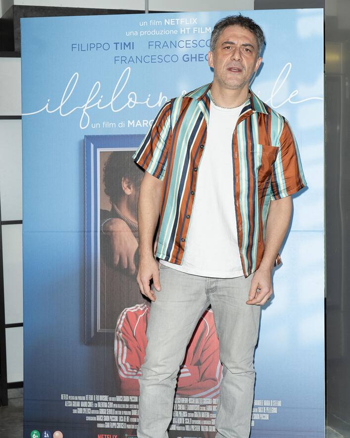 Il filo invisibile, il cast del film Netflix con Filippo Timi e ...