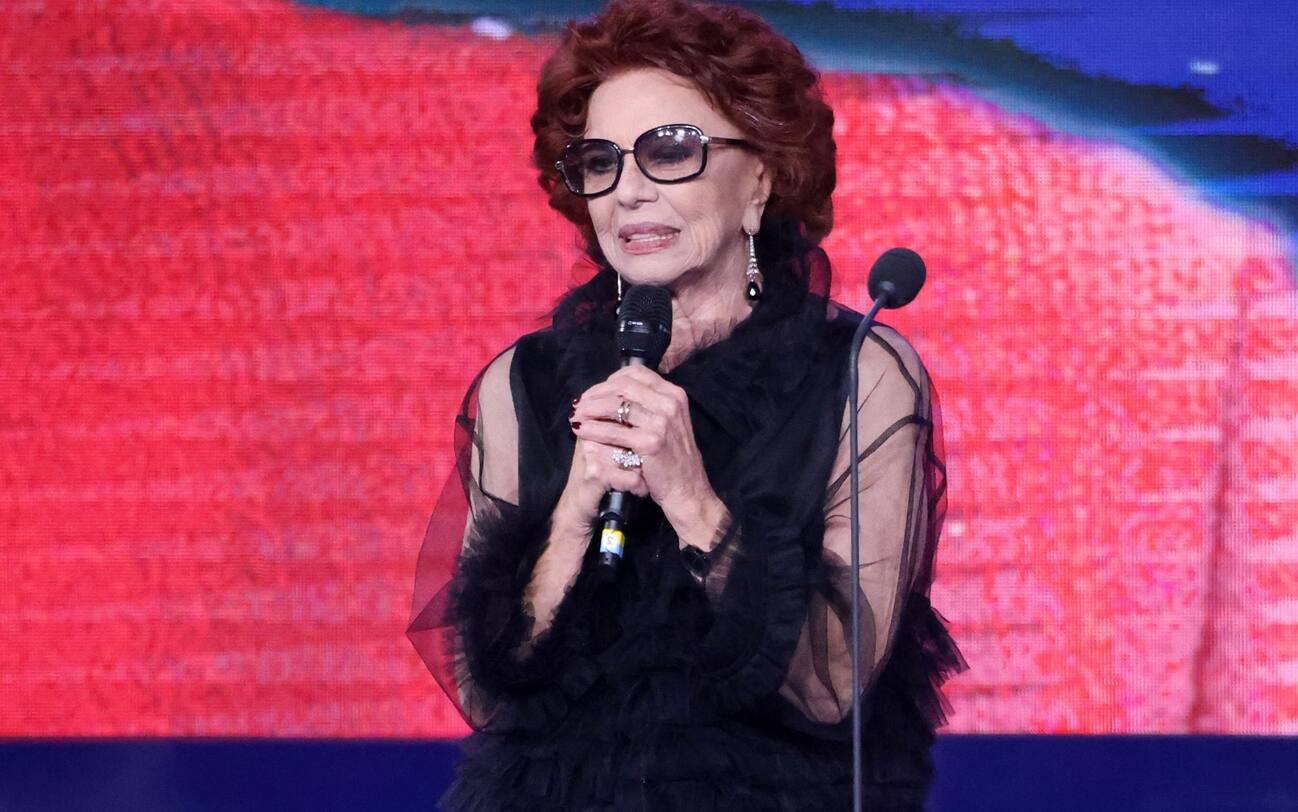 Giovanna Ralli ieri e oggi, foto storia dell'attrice premiata con il ...