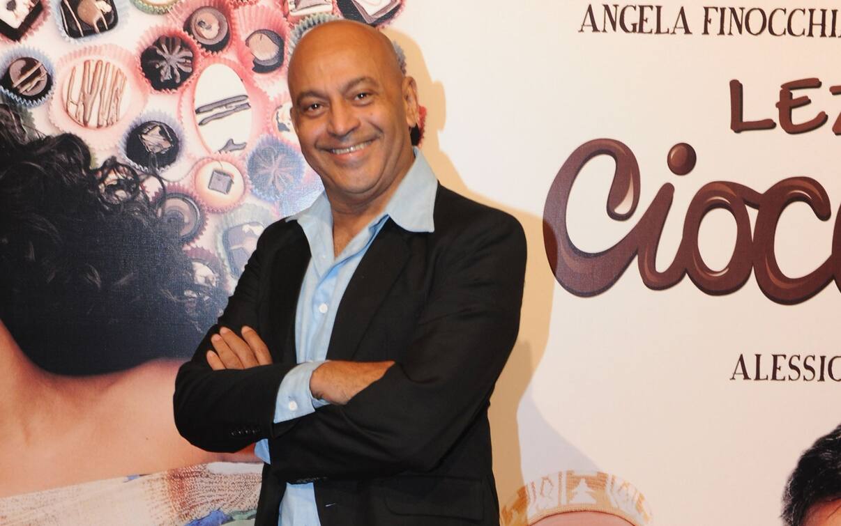 Scappo a casa, il cast del film con Aldo Baglio e Angela Finocchiaro