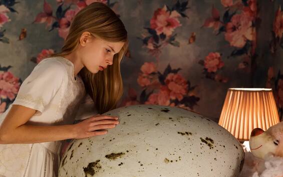 Hatching – La forma del male: trailer dell’horror in sala dal 6 ottobre