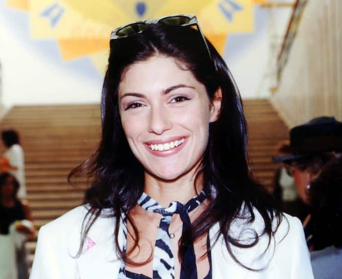 Anna Valle, da Miss Italia alla fiction Luce dei tuoi occhi 2 ! Sky Tg24