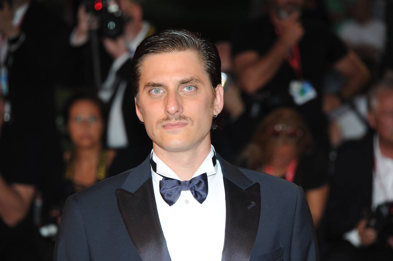 Luca Marinelli, chi è l'attore che reciterà in Diabolik. FOTO