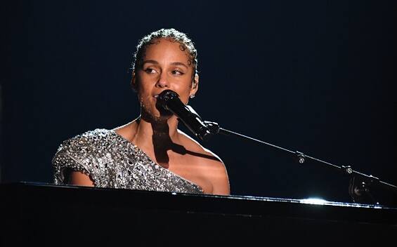 Alicia Keys, il nuovo brano è So Done in duetto con Khalid