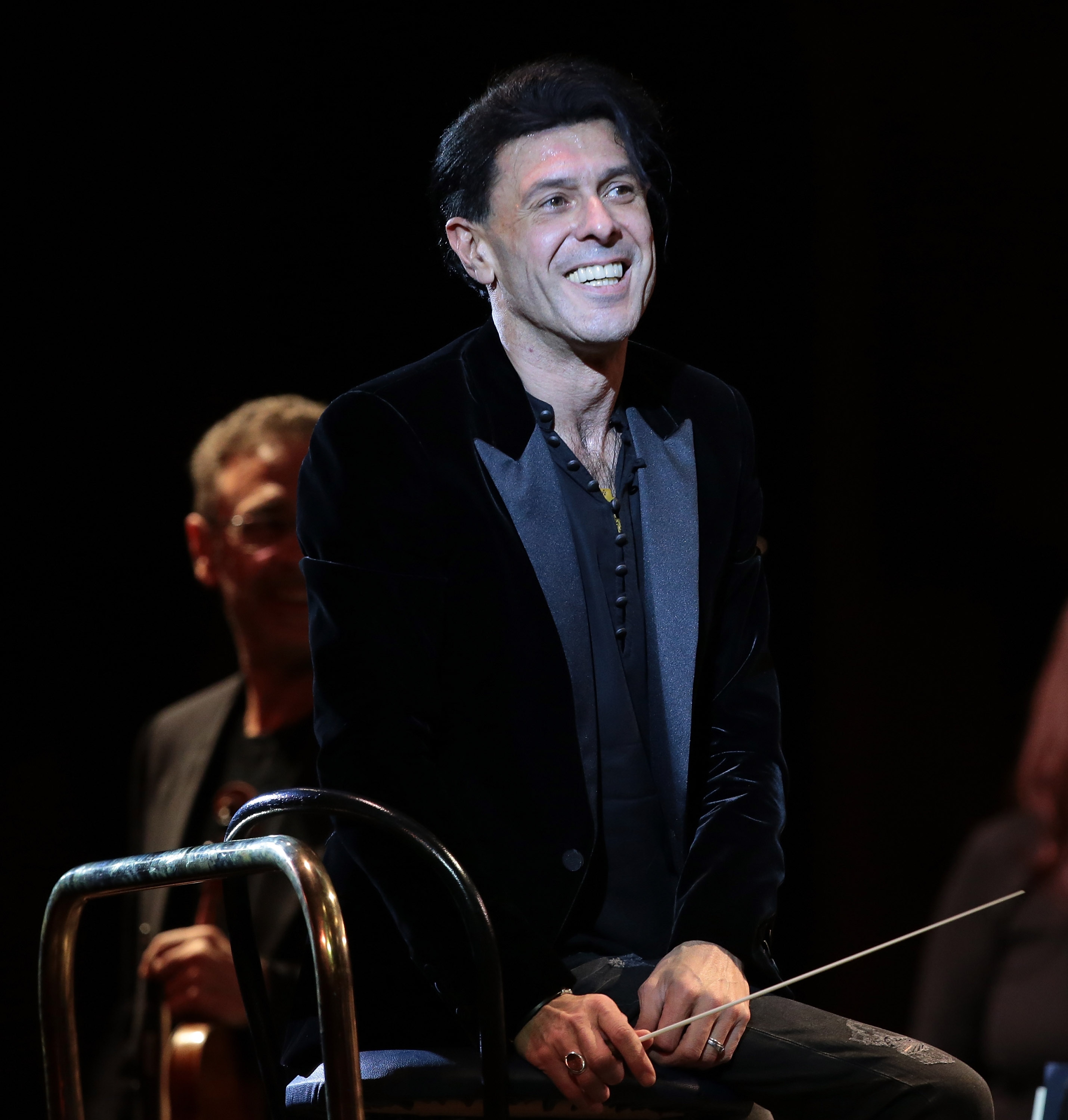 Ezio Bosso, in una raccolta la sua vita per la musica | Sky TG24