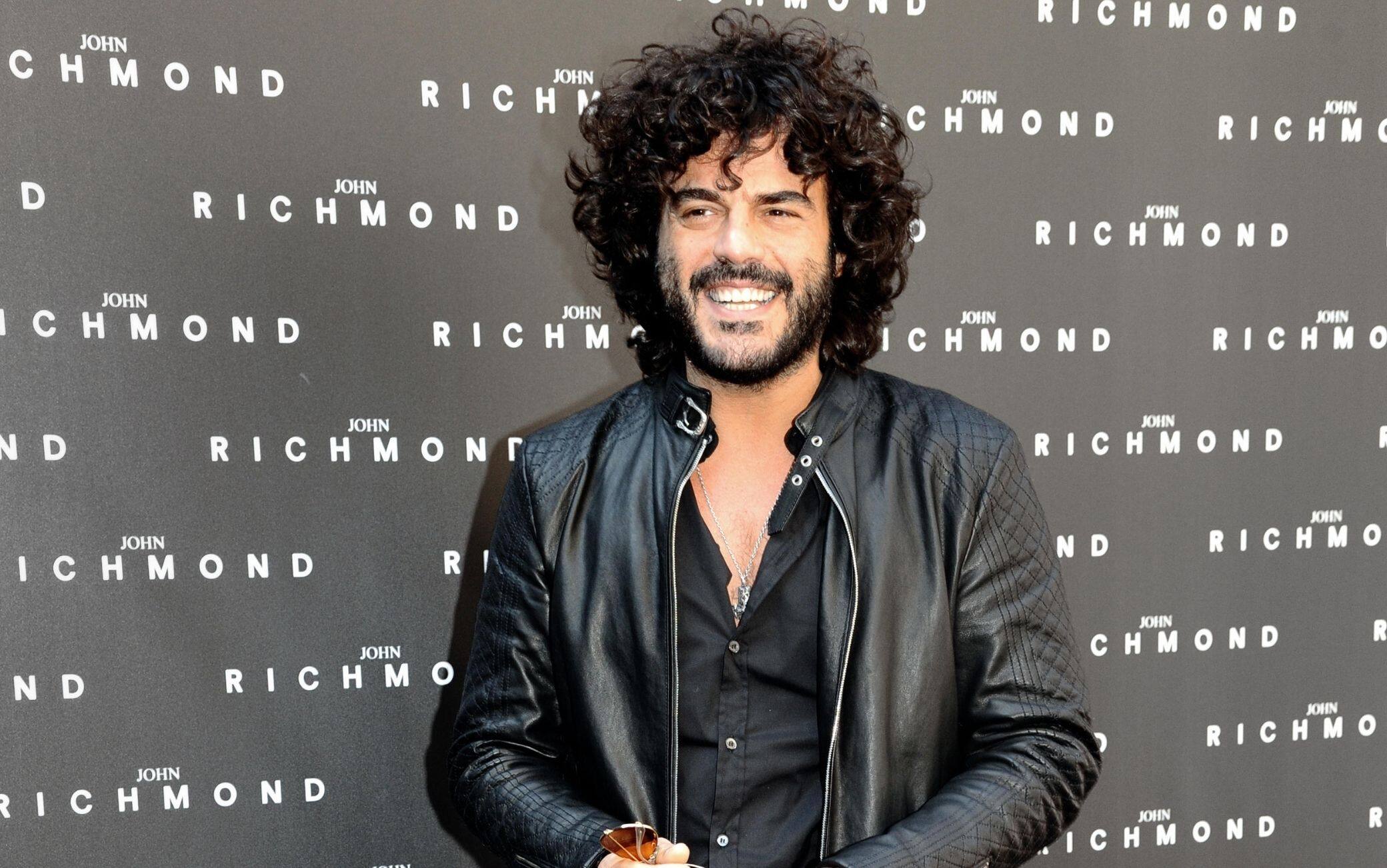 Sanremo 2021: Francesco Renga sul palco dell’Ariston con la canzone ...