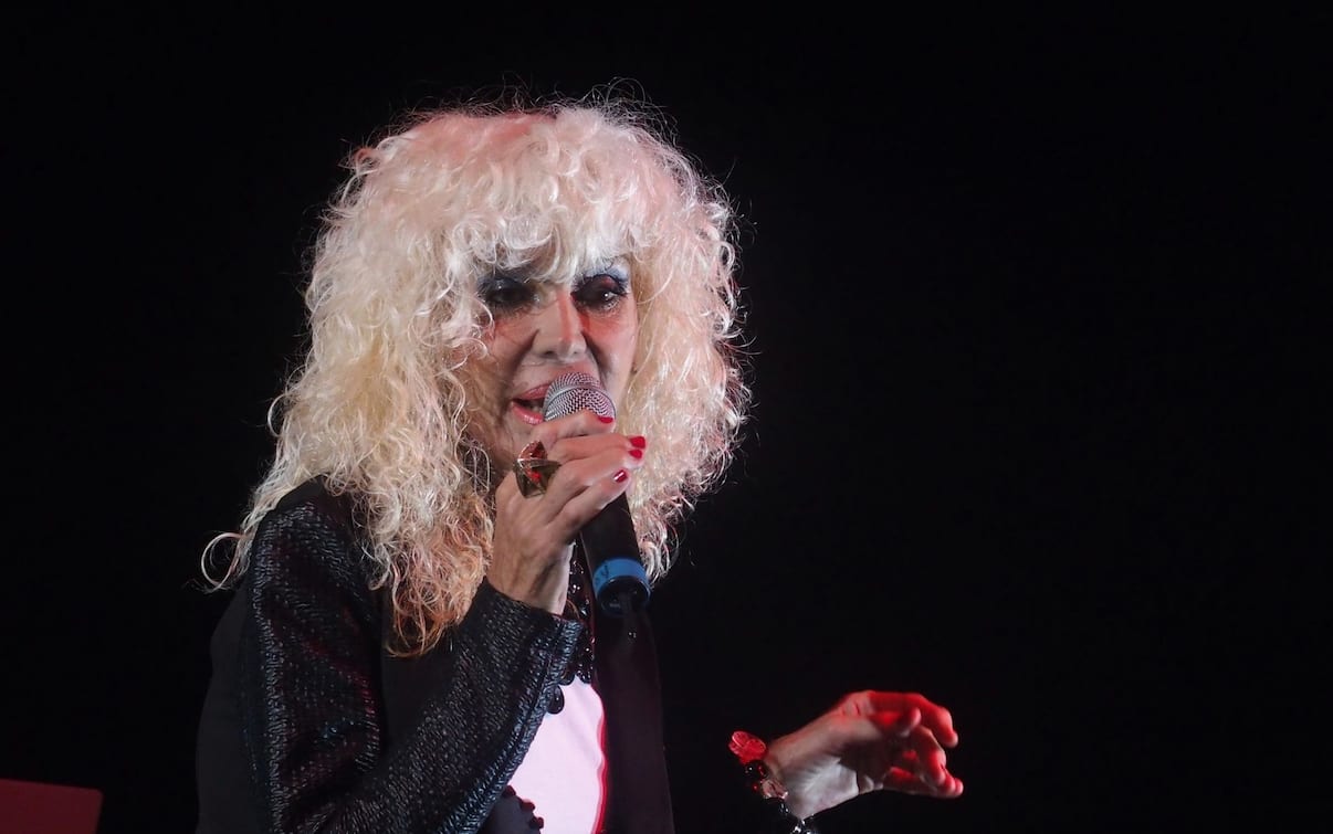 Donatella Rettore ieri e oggi: com'è cambiata negli anni. FOTO