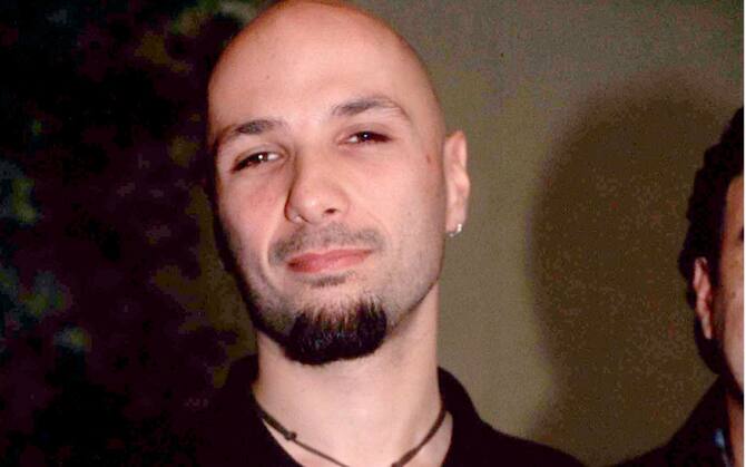 Alex Baroni, 20 anni fa la morte. La fotostoria del cantante di Cambiare