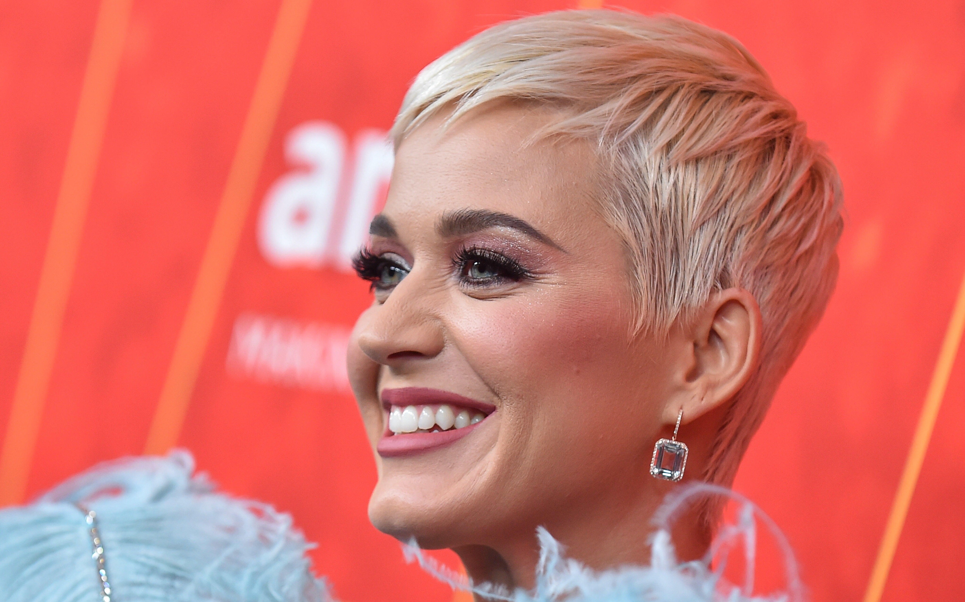 Katy Perry aggiunge show alla sua residency a Las Vegas