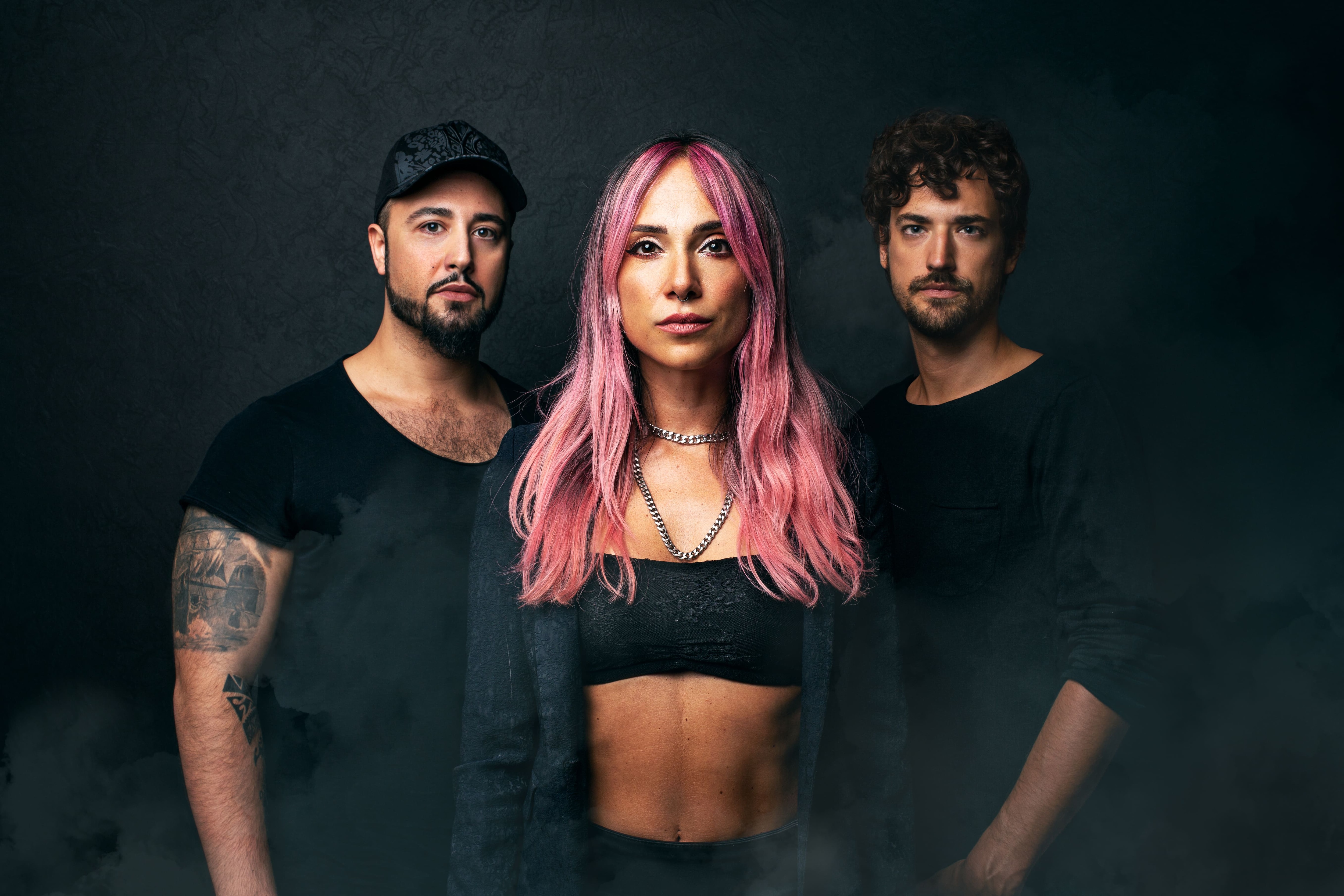 Kemama il nuovo progetto di Ketty Passa che gioca a Testa o Croce | Sky ...