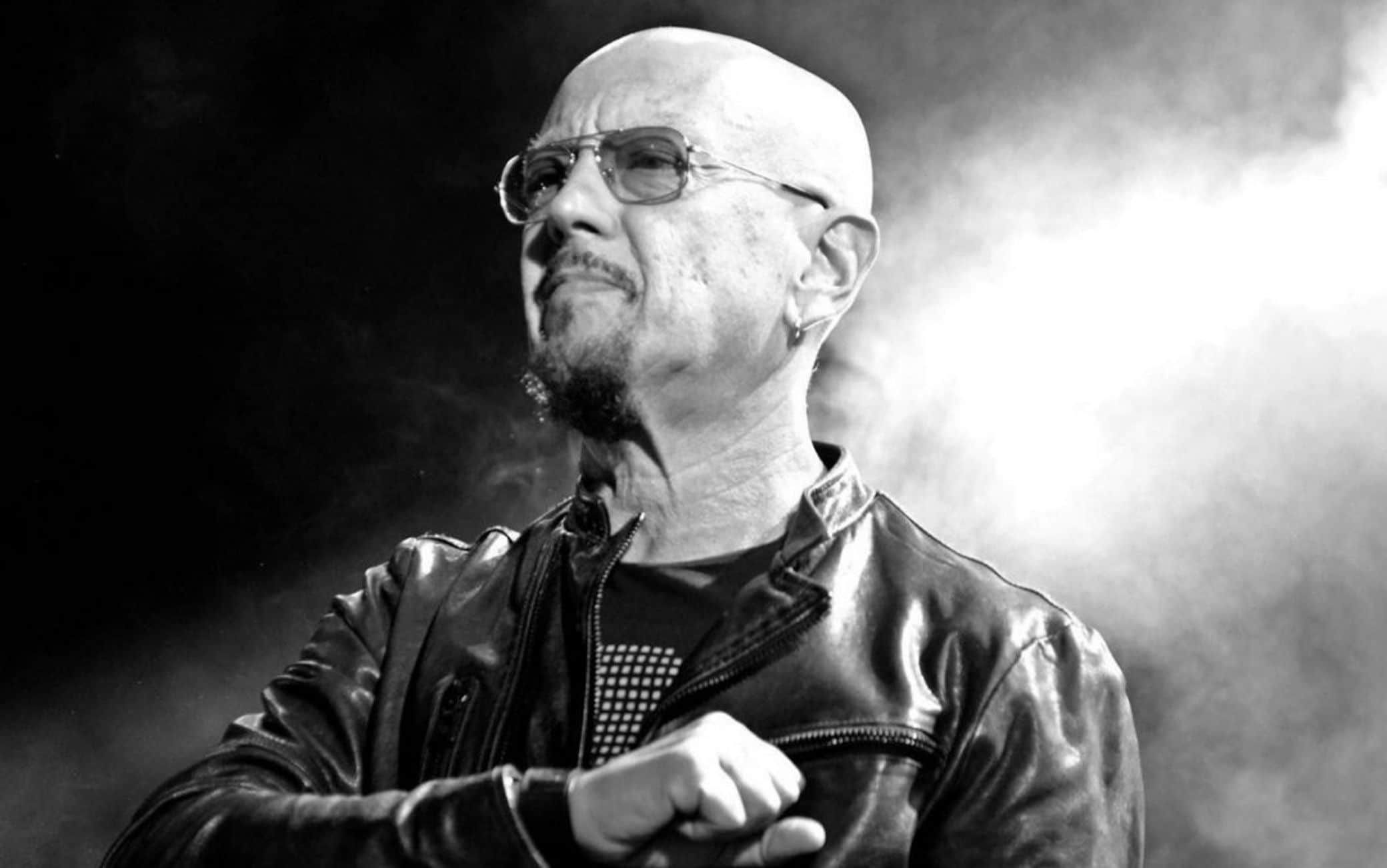 Enrico Ruggeri, La Rivoluzione: il nuovo singolo che anticipa album e tour