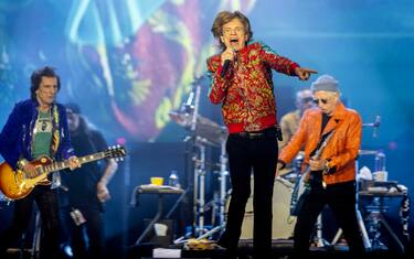 Mick Jagger in Sicilia, su Instagram le foto a Siracusa | Sky TG24