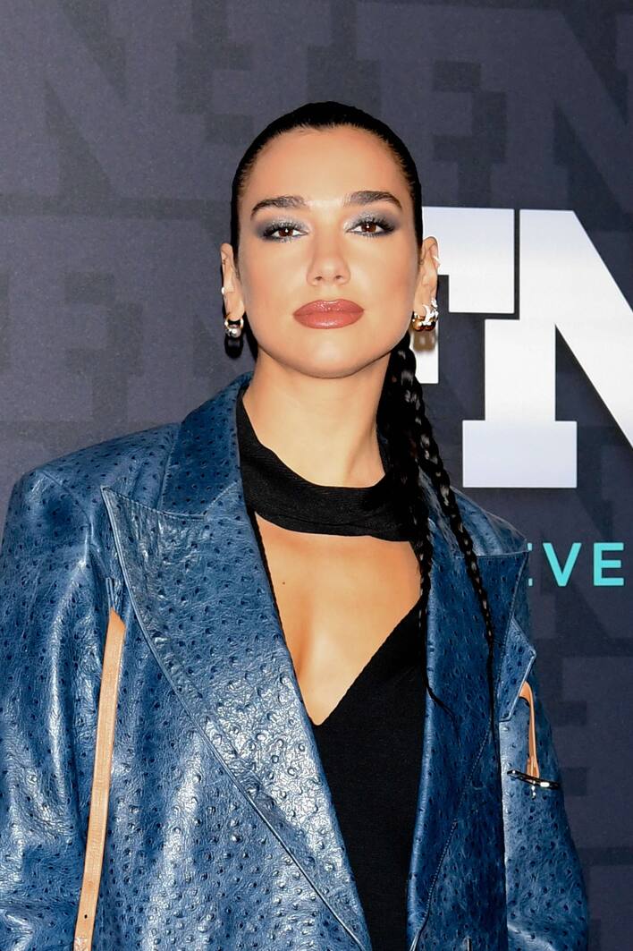 Elodie, il testo e il significato del nuovo singolo A fari spenti