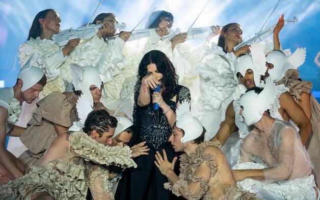 Laura Pausini In Concerto Aggiunte Nuove Date In Italia Al World Tour