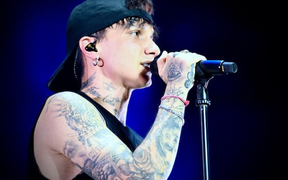 Ultimo pubblica il nuovo inedito Paura mai: testo e significato