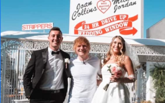 Ed Sheeran, surprise performance in a wedding with an unreleased singer ... Ed Sheeran, surprise performance in a wedding with an unreleased singer ...