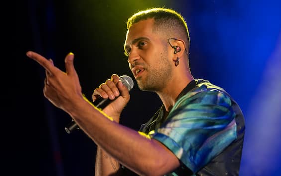 Mahmood annuncia il nuovo singolo “Cocktail d’amore”