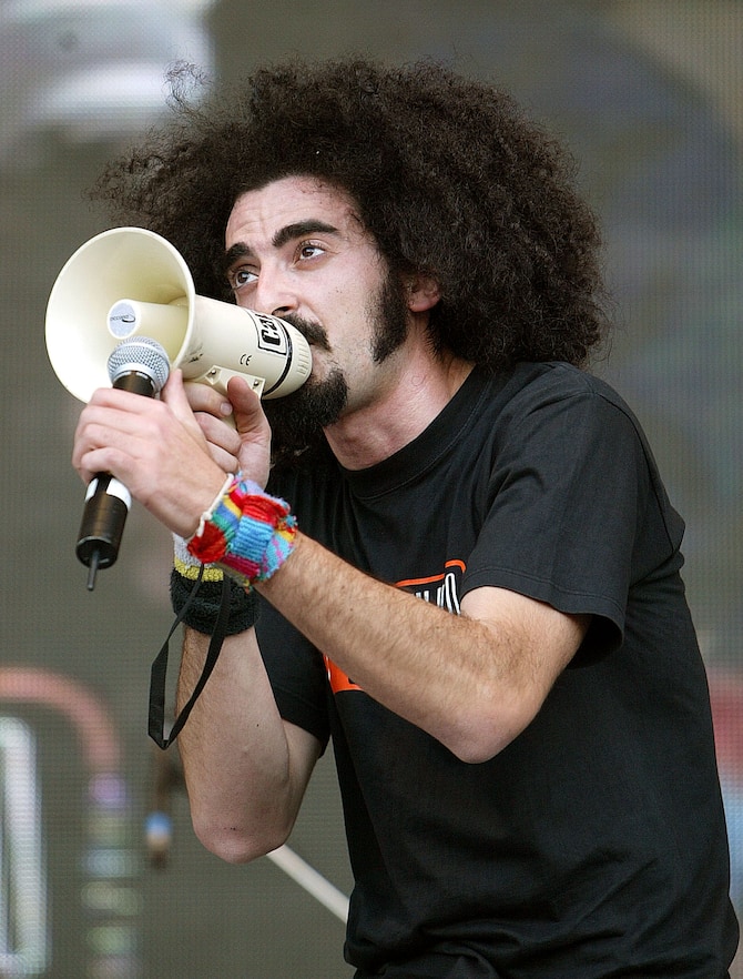 Auguri Caparezza: le frasi più famose delle sue canzoni | Sky TG24