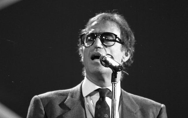 Franco Califano, 10 anni fa la morte. La musica, le donne, gli eccessi ...