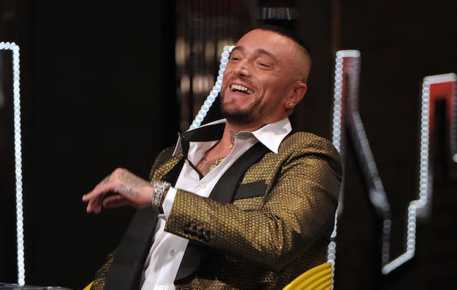 Thasup annuncia l’uscita del suo secondo album, c@ra++ere s?ec!@ale ...