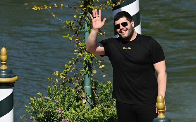 Salvatore Esposito, da Genny Savastano di Gomorra a Gaetano Fadda di ...