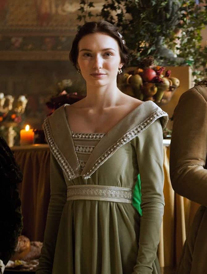 Eleanor Tomlinson, da Poldark a Intergalactic passando per The Nevers ...