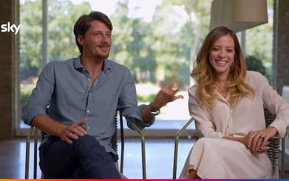 A casa tutti bene, la serie tv. I personaggi di Laura Adriani e Antonio ...