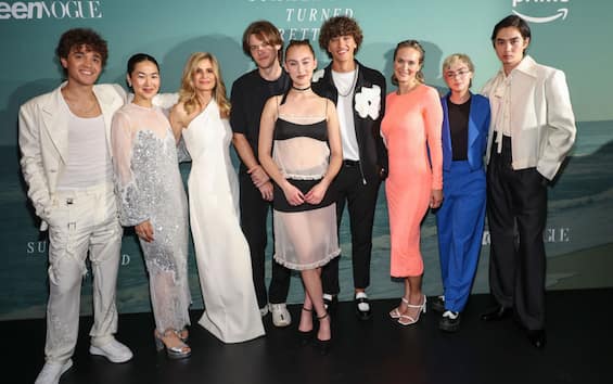 L’estate nei tuoi occhi 2, il cast della serie tv Prime Video