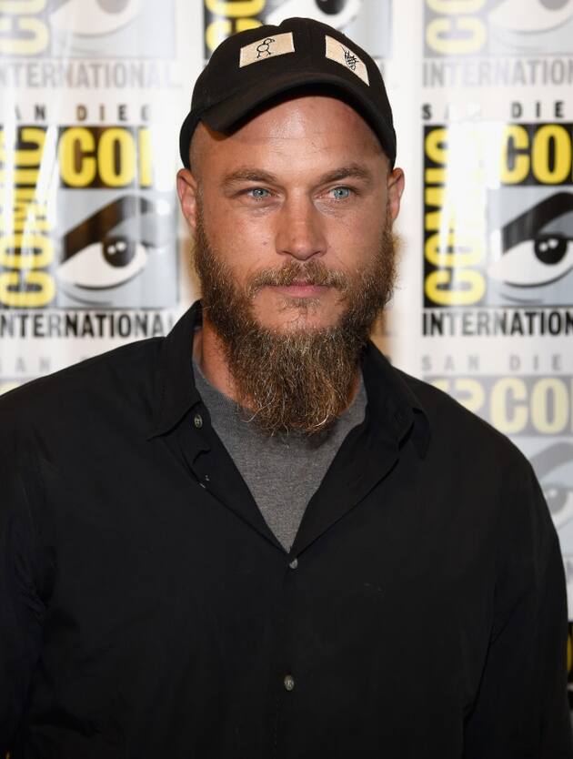 Travis Fimmel, da Vikings a Raised by Wolves: 29 foto dell'attore che ...