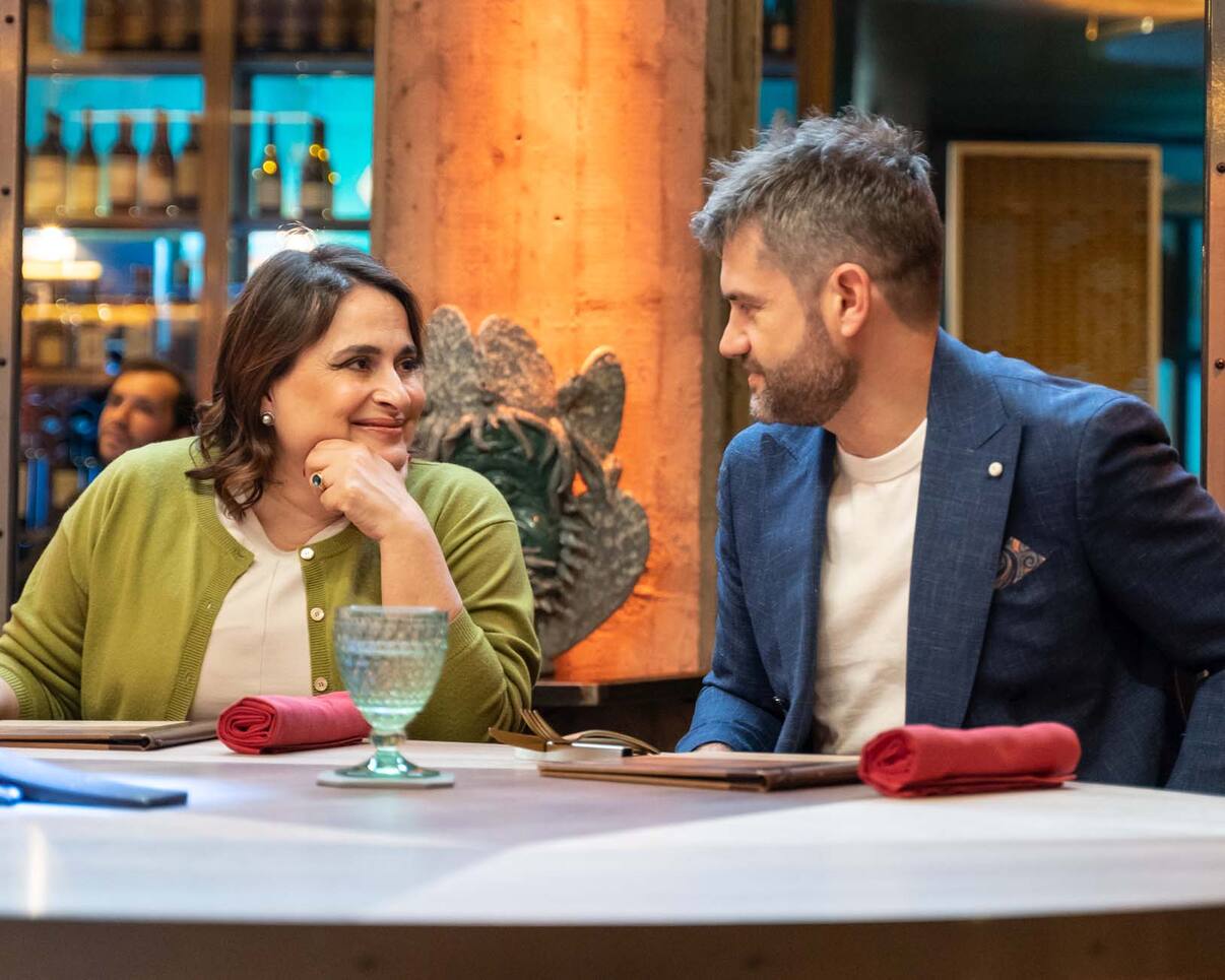 Alessandro Borghese Celebrity Chef con Angela Frenda ed Enrico Bartoli. FOTO | Sky tg24