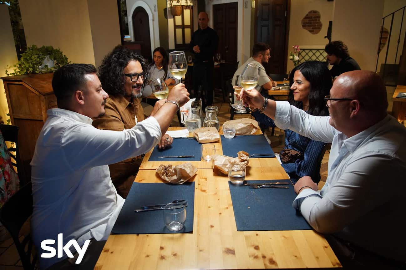 4 Ristoranti, le foto dei migliori ristoranti sul lungomare di Napoli ...