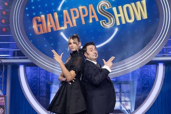 GialappaShow, Sabrina Salerno affianca il Mago Forest alla conduzione ...