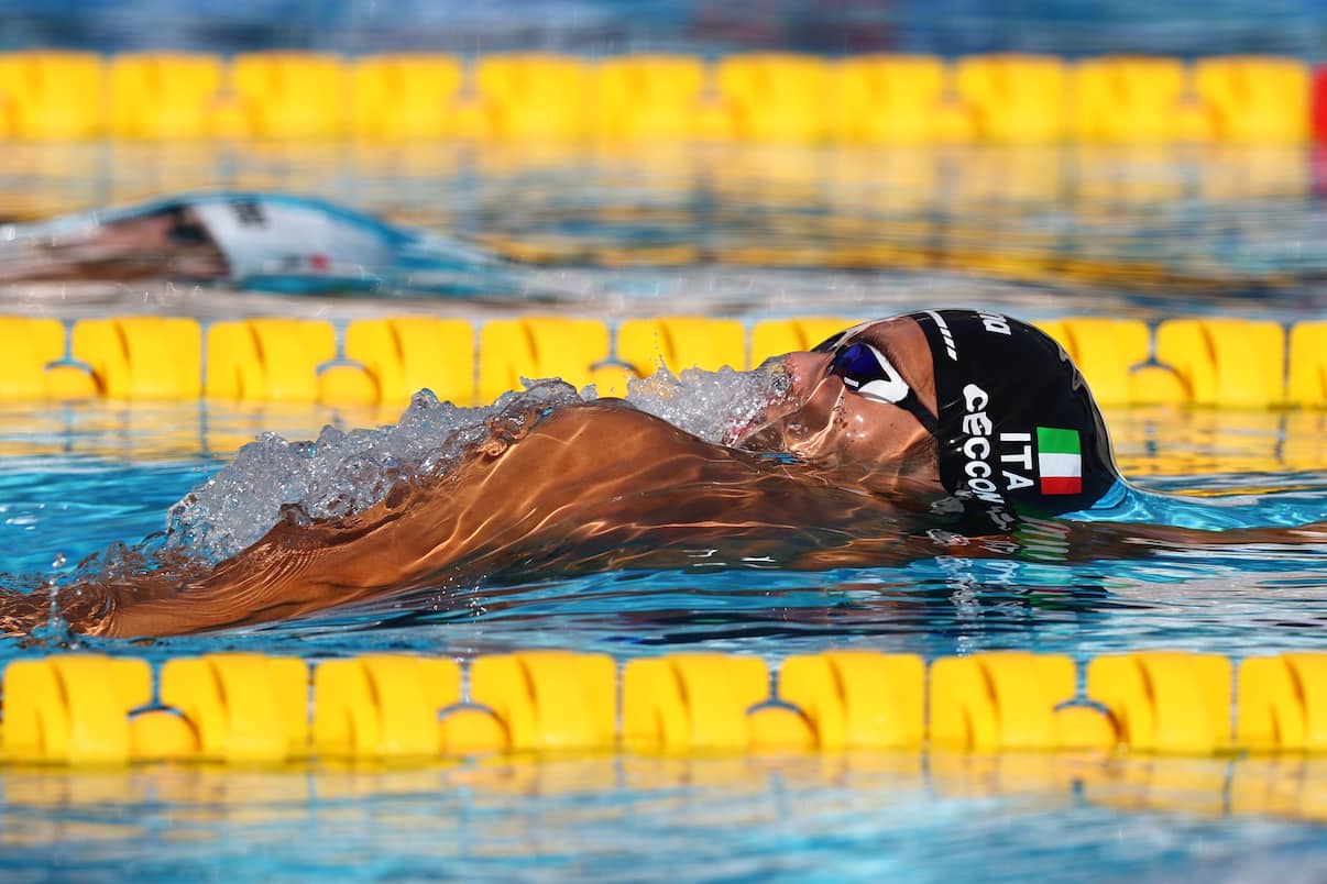 Chi è Thomas Ceccon il campione di nuoto che ha vinto 6 medaglie per l'Italia agli Europei. FOTO ...