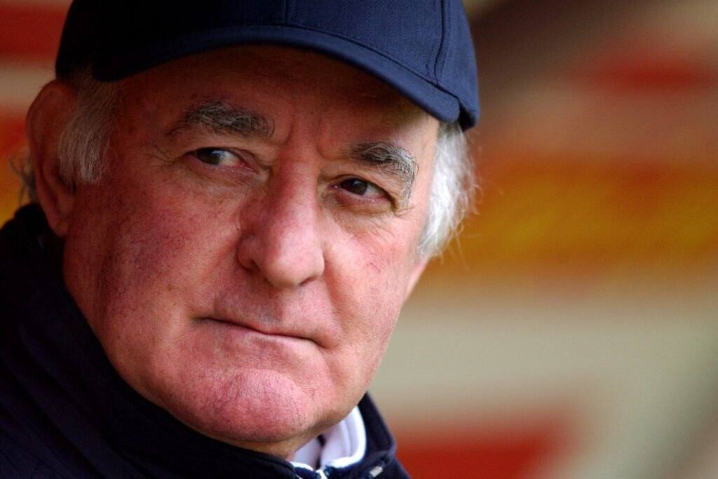 Carlo Mazzone è morto, l'allenatore di Ascoli, Roma, Bologna e Brescia ...