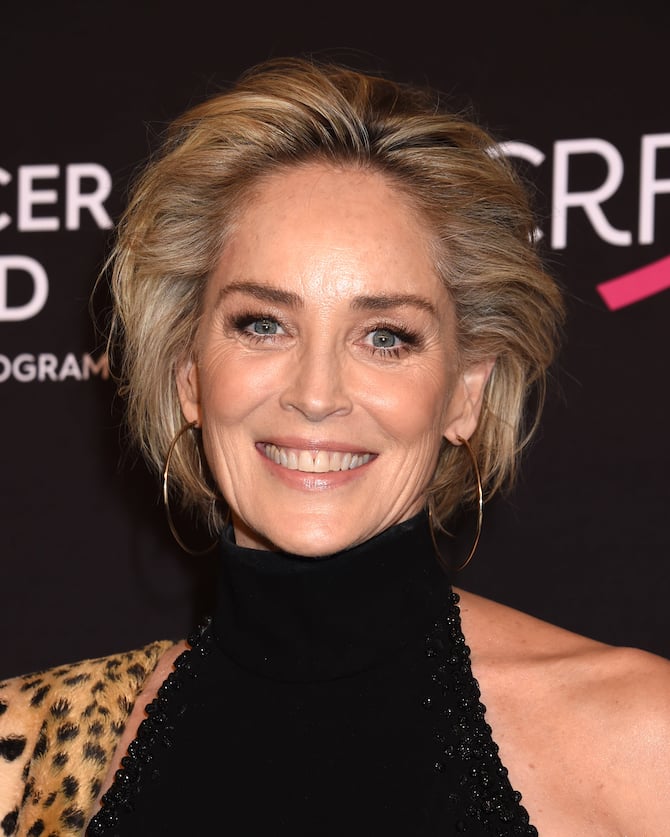 Sharon Stone oggi: le foto più belle della diva senza tempo | Sky TG24