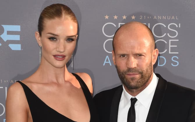 Jason Statham e la moglie Rosie Huntington-Whiteley, le foto più belle