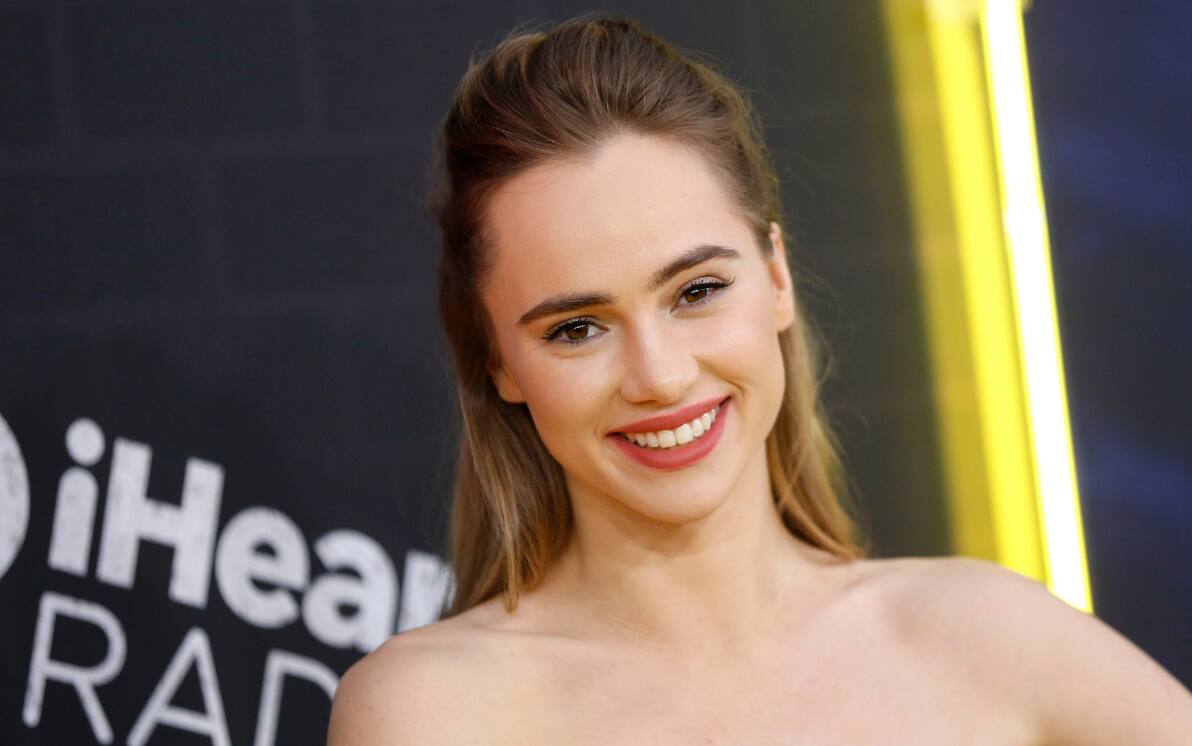 Suki Waterhouse, le foto più belle dell'attrice