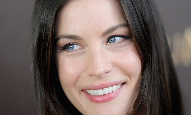 Liv Tyler, le foto dell'attrice che interpreta Eve McBride in Ad Astra ...