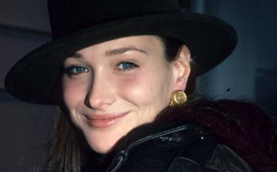 Carla Bruni: ecco com'è cambiata da top model a Première dame