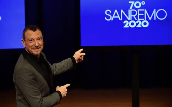 Amadeus, i 15 meme più divertenti sulle presunte dichiarazioni sessiste