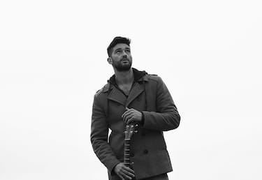 Simone Leon Perron: ecco il video di Toy Boy | Sky TG24