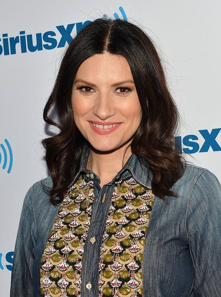 Laura Pausin compie 49 anni. La fotostoria della cantante | Sky TG24