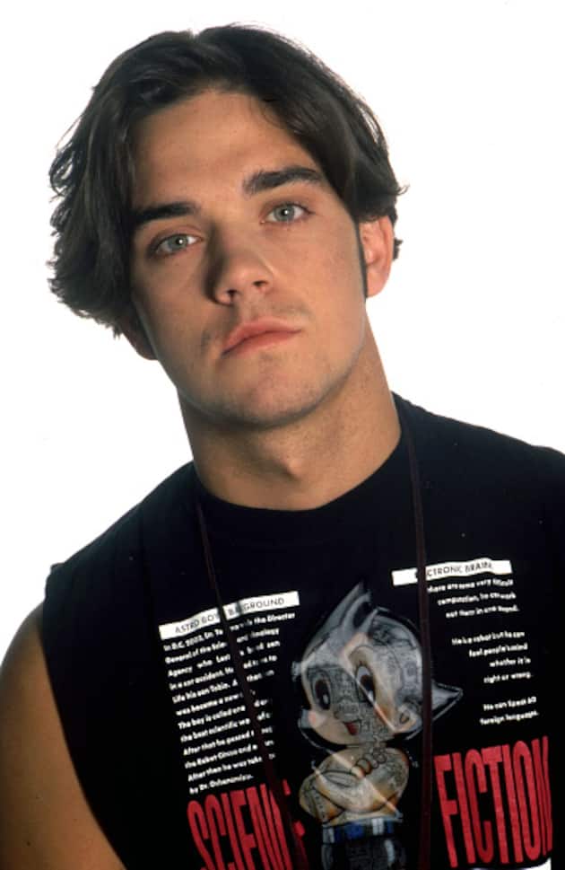 Robbie Williams ieri e oggi: ecco com'è cambiato il cantante