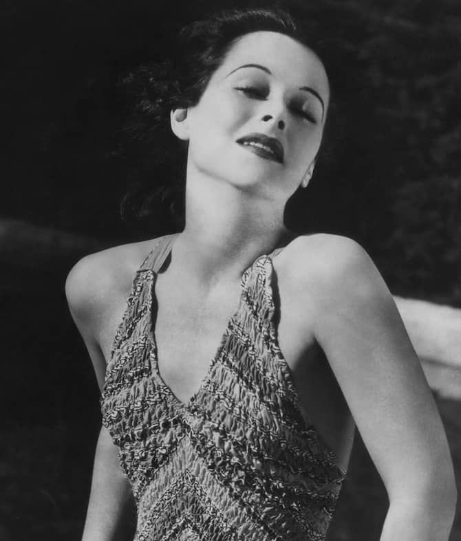 Hedy Lamarr, nasceva il 9 novembre del 1914 la diva che inventò il wireless