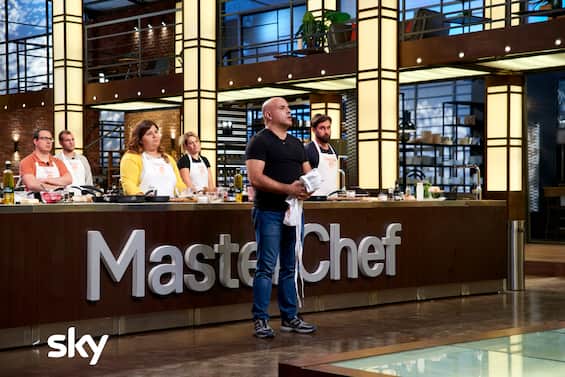 MasterChef Italia 8, le interviste agli eliminati: Vito e Samuele | Sky ...