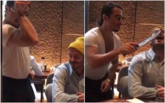 David Beckham da Salt Bae: mangia la carne dal coltello dello chef star ...