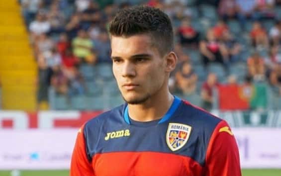 Romania Under 21, il gol olimpico di Hagi junior. IL VIDEO | Sky Sport