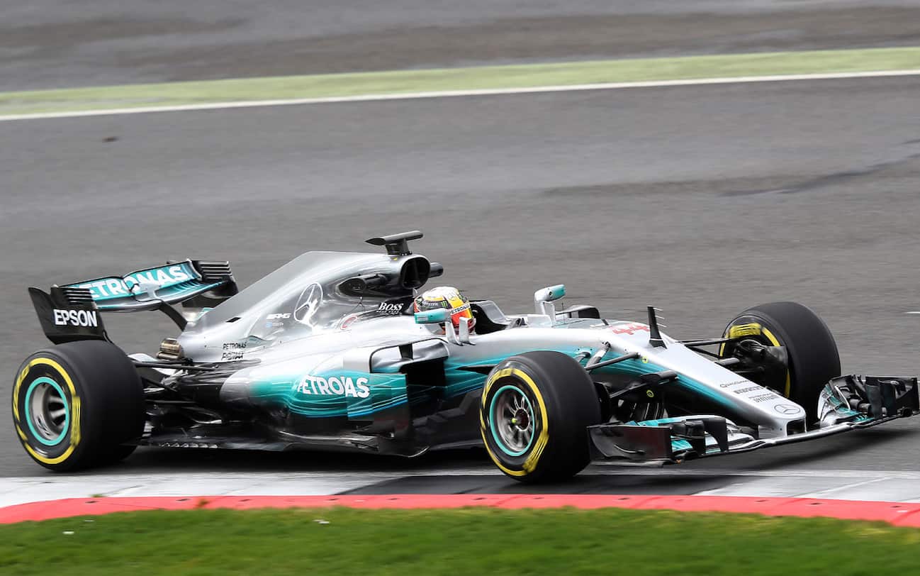 La monoposto dei campioni: ecco la Mercedes W08 | Sky Sport