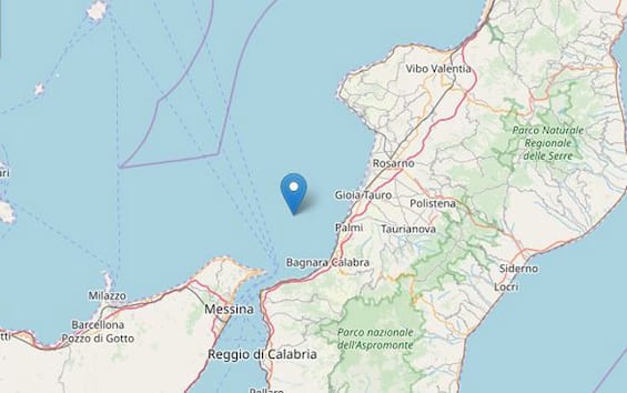 Terremoto in Calabria, scossa di magnitudo 3.1 a largo di Palmi | Sky TG24